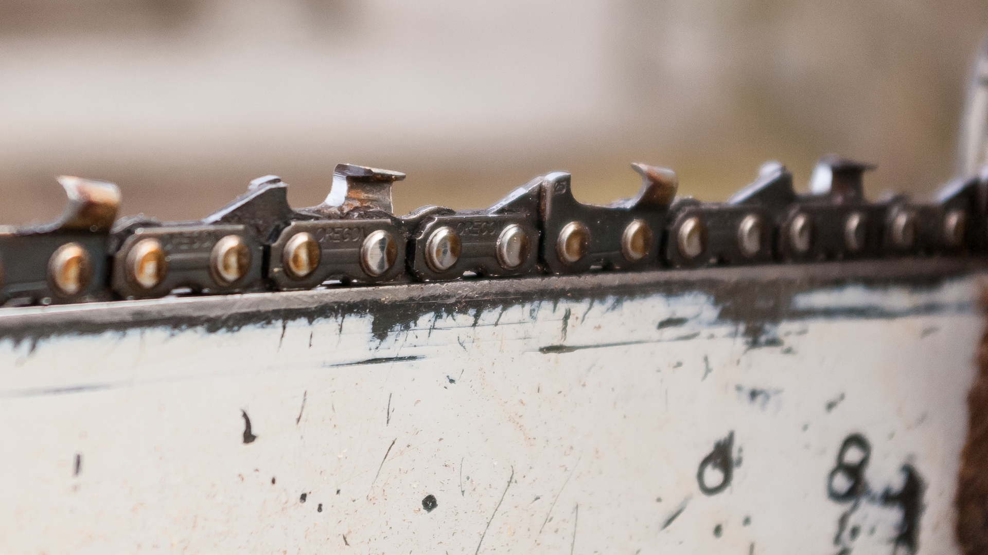 Oregon 72DPX Semi Chisel Chain Hand Filed